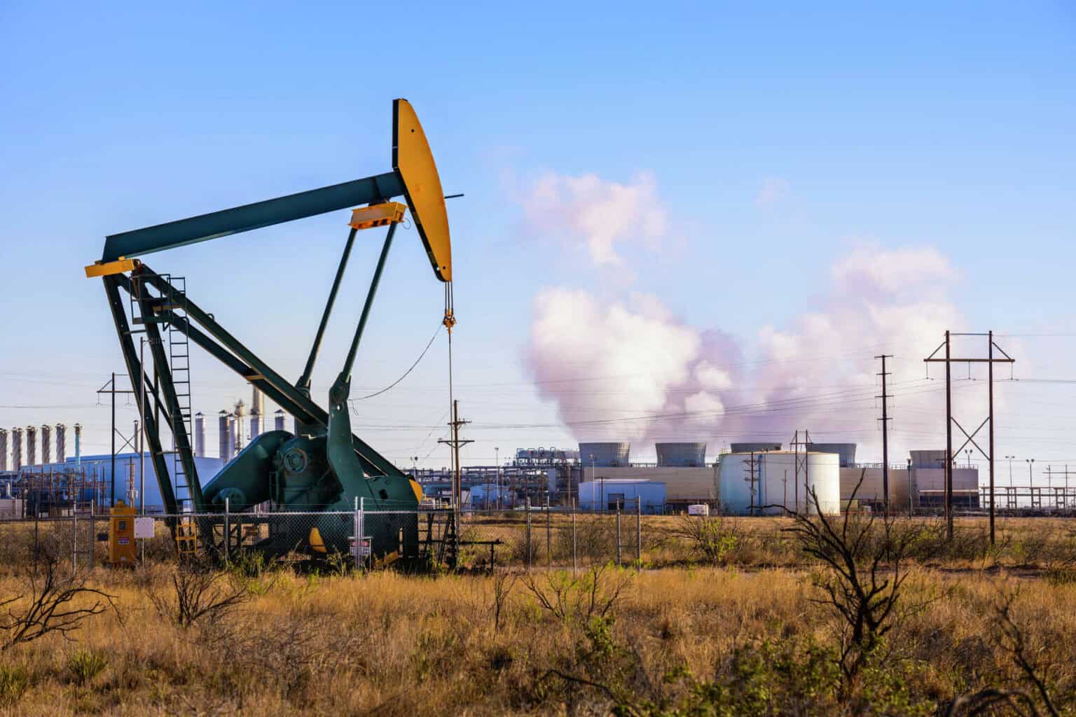 Texas Oil and Gas Industry: Production & Economic Impact 2026